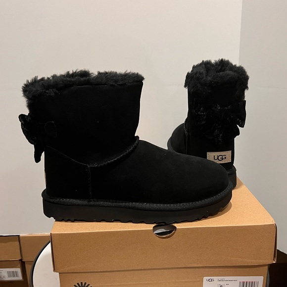 UGG | Shoes | Ugg Mini Bailey Bow Crushed Velvet | Poshmark